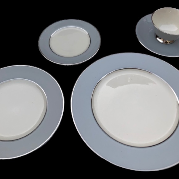 Flintridge | Dining | Flintridge Brookmere38 Piece Dinnerware Set Grey ...